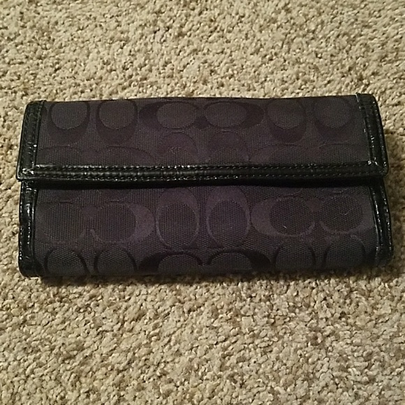 Coach | Bags | Authentic Coach Wallet | Poshmark